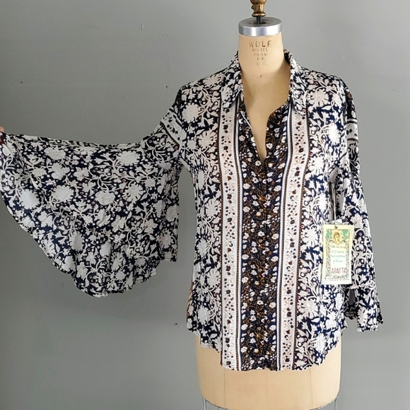 Aratta | Tops | Aratta Print Blouse Nwt | Poshmark